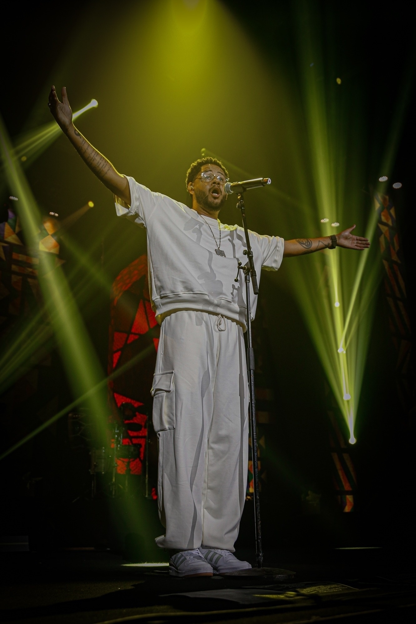 Turnê AmarElo: Emicida promove a intimidade com a história do rap ...